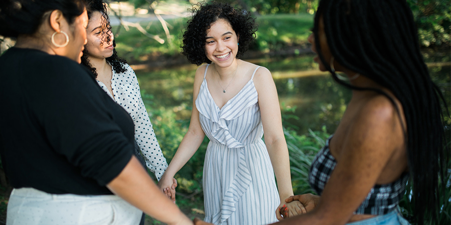 How to Play Stuff - Team Building Games and Activities